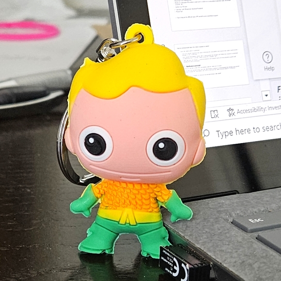 Other | New Blind Bag Dc Comics Aquaman 3d Figural Keychain Keyring ...